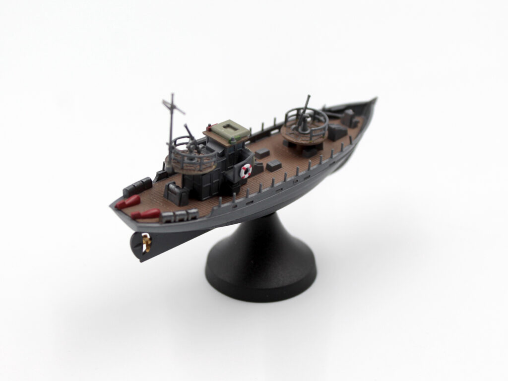 Build up! KFK Kriegsfischkutter, WWII German multi-purpose boat - ICM ...
